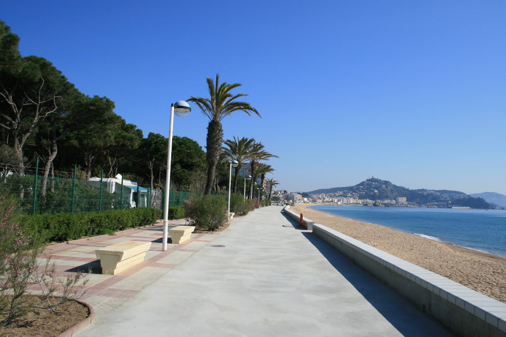 Blanes beach - 2025 - Visit Costa Brava