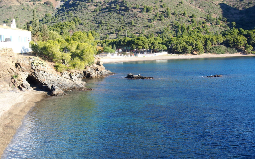Calís cove in Roses - 2026 - Visit Costa Brava
