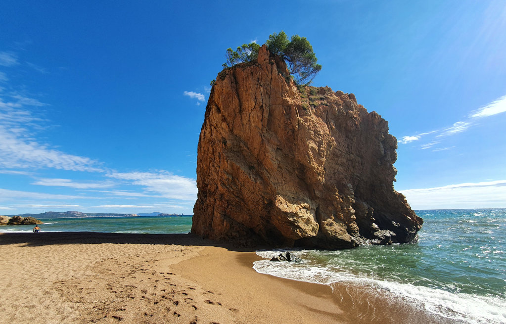 Illa Roja beach in Begur - 2025 - Visit Costa Brava