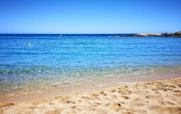 Playa de Sa Conca en S'Agaró - 2025 - Visita Costa Brava